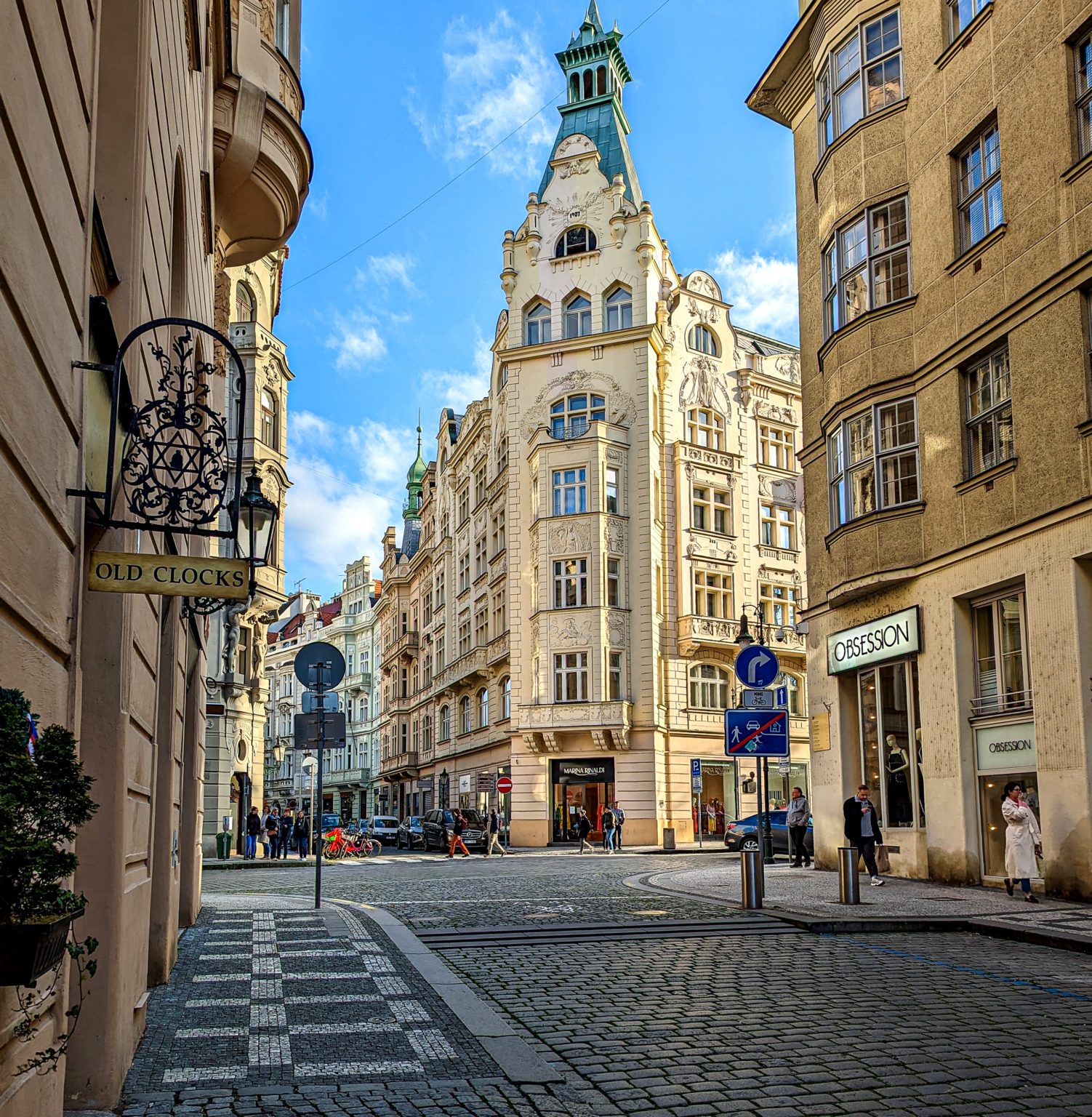 3 Tage Prag: Sehenswürdigkeiten, Restaurants und Tipps für die goldene ...